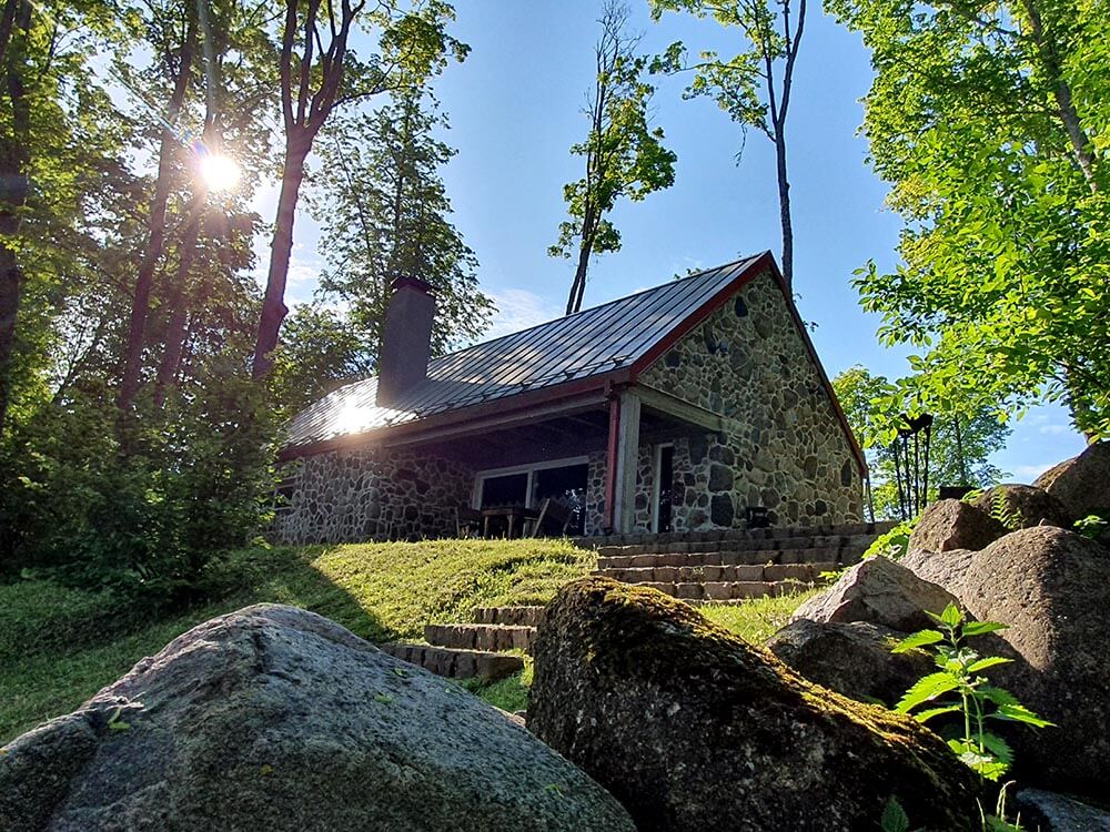 Ilzenbergo-dvaras-ir-ukis-didziausia-dvariska-pirtis-gamtoje-salia ...